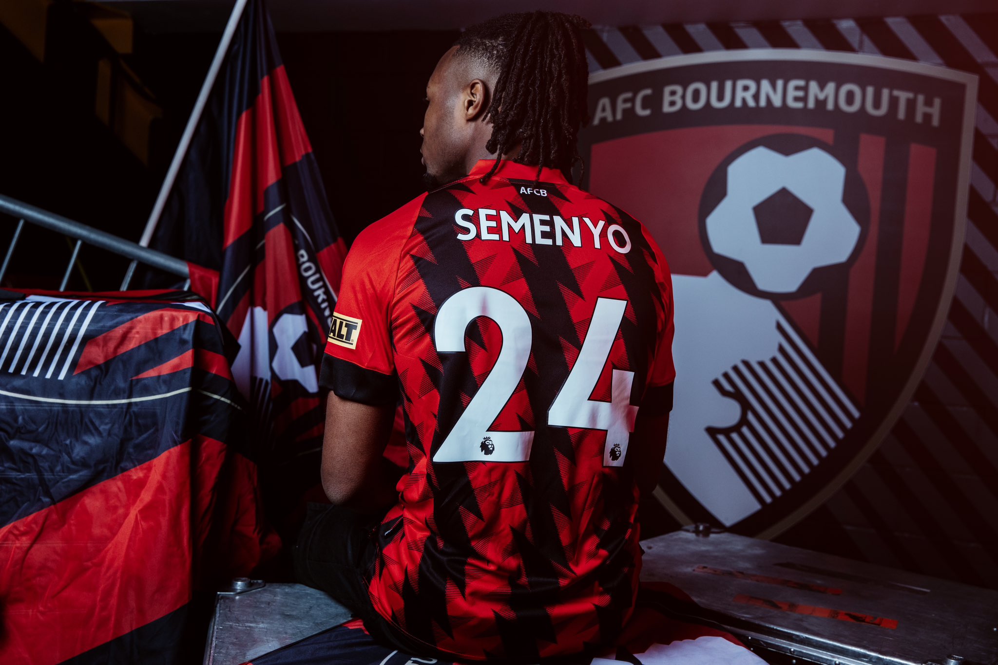 Antoine Semenyo achieves World Cup debut & £10.5M Transfer | Wiltshire ...